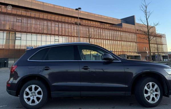 Violet Audi Q5 2009 in Klaipeda, with an engine capacity of 1.98 L and mileage of 261 thousand km for 7500 €, photo 7 on AUTOMOTO.COM.LV
