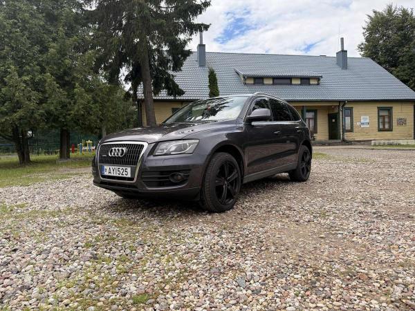 Violet Audi Q5 2009 in Kaunas, with an engine capacity of 1.97 L and mileage of 234 thousand km for 8100 €, photo 2 on AUTOMOTO.COM.LV