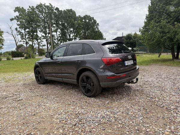 Violet Audi Q5 2009 in Kaunas, with an engine capacity of 1.97 L and mileage of 234 thousand km for 8100 €, photo 5 on AUTOMOTO.COM.LV