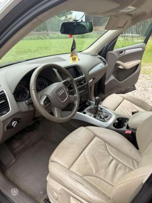 Violet Audi Q5 2009 in Kaunas, with an engine capacity of 1.97 L and mileage of 234 thousand km for 8100 €, photo 12 on AUTOMOTO.COM.LV