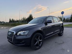 Violets Audi Q5 2009 Utena, ar dzinēja tilpumu 2.00 L un nobraukumu 262 tūkst. km par 7450 €, foto 8 vietnē AUTOMOTO.COM.LV
