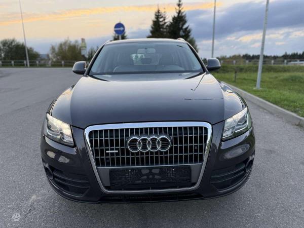 Violets Audi Q5 2009 Utena, ar dzinēja tilpumu 2.00 L un nobraukumu 262 tūkst. km par 7450 €, foto 9 vietnē AUTOMOTO.COM.LV