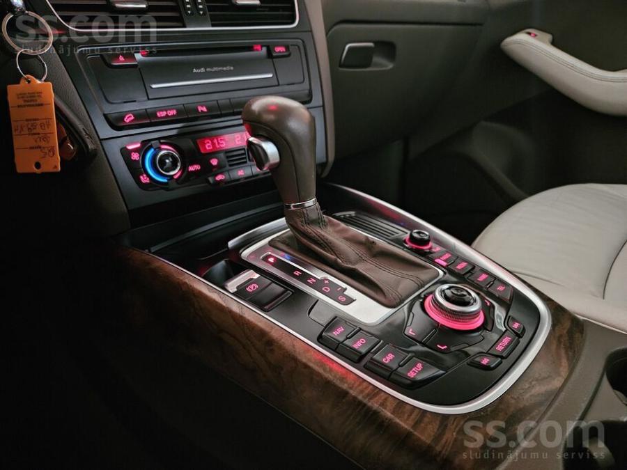 Violets Audi Q5 2009 Jēkabpils, ar dzinēja tilpumu 3.00 L un nobraukumu 380 tūkst. km par 5990 €, foto 33 vietnē AUTOMOTO.COM.LV