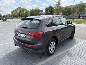 Violet Audi Q5 2011 in Kaunas, with an engine capacity of 1.98 L and mileage of 143 thousand km for 9999 €, photo 5 on AUTOMOTO.COM.LV
