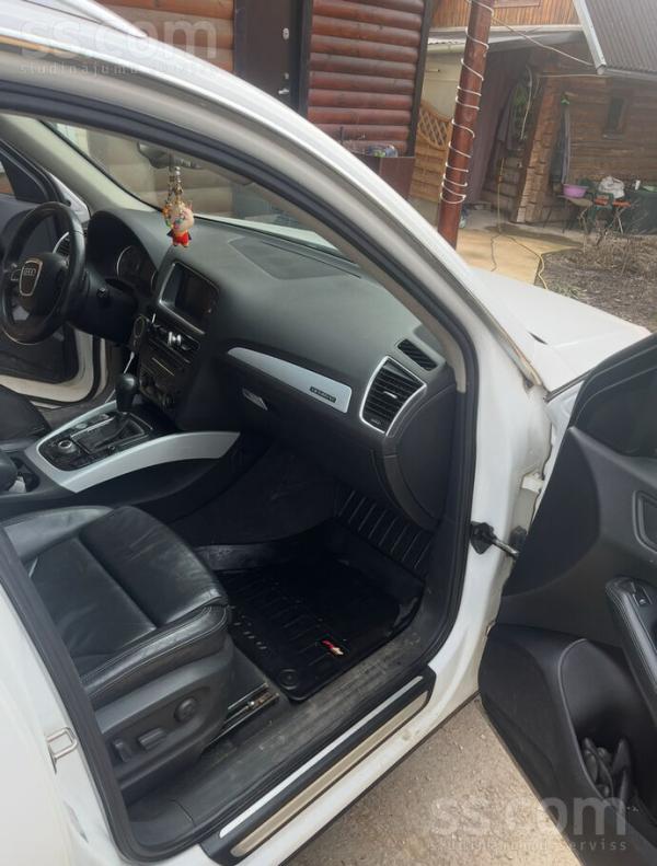 White Audi Q5 2008 in Daugavpils, with an engine capacity of 3.00 L and mileage of 338 thousand km for 9450 €, photo 7 on AUTOMOTO.COM.LV