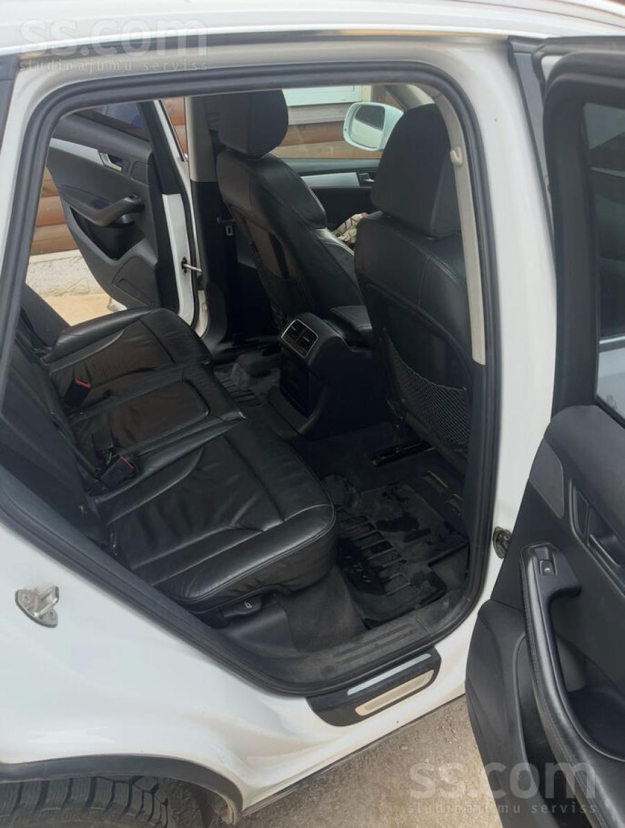 Balts Audi Q5 2008 Daugavpils, ar dzinēja tilpumu 3.00 L un nobraukumu 338 tūkst. km par 9450 €, foto 9 vietnē AUTOMOTO.COM.LV