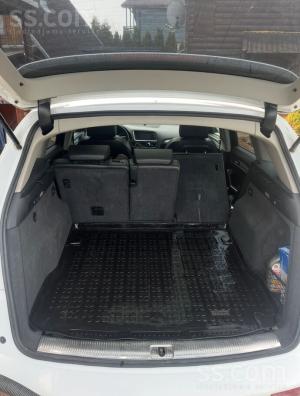 Balts Audi Q5 2008 Daugavpils, ar dzinēja tilpumu 3.00 L un nobraukumu 338 tūkst. km par 9450 €, foto 12 vietnē AUTOMOTO.COM.LV
