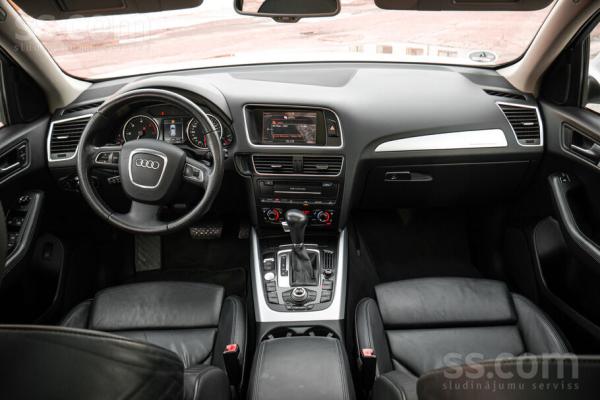 Balts Audi Q5 2008 Daugavpils, ar dzinēja tilpumu 3.00 L un nobraukumu 215 tūkst. km par 9400 €, foto 5 vietnē AUTOMOTO.COM.LV