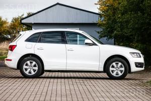 Balts Audi Q5 2009 Tukums, ar dzinēja tilpumu 2.00 L un nobraukumu 0 tūkst. km par 7550 €, foto 5 vietnē AUTOMOTO.COM.LV