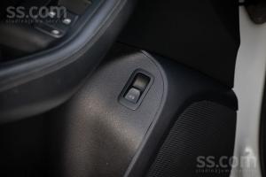 Balts Audi Q5 2009 Tukums, ar dzinēja tilpumu 2.00 L un nobraukumu 0 tūkst. km par 7550 €, foto 12 vietnē AUTOMOTO.COM.LV