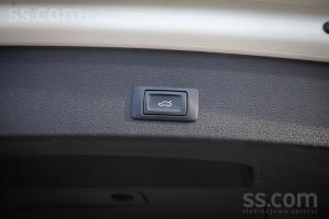 Balts Audi Q5 2009 Tukums, ar dzinēja tilpumu 2.00 L un nobraukumu 0 tūkst. km par 7550 €, foto 28 vietnē AUTOMOTO.COM.LV