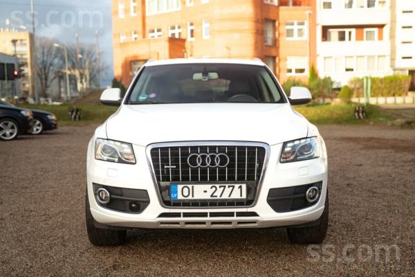 White Audi Q5 2009 in Liepaja, with an engine capacity of 2.00 L and mileage of 276 thousand km for 9500 €, photo 2 on AUTOMOTO.COM.LV