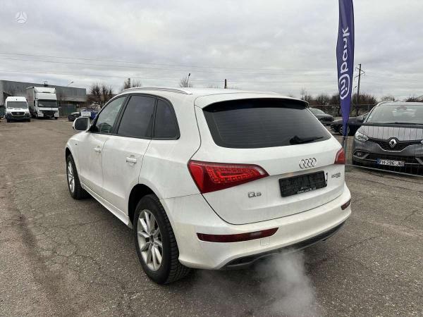 Balts Audi Q5 2009 Marijampole, ar dzinēja tilpumu 1.97 L un nobraukumu 348 tūkst. km par 4650 €, foto 5 vietnē AUTOMOTO.COM.LV