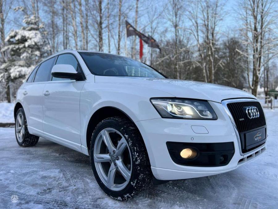 White Audi Q5 2009 in Kazlu Ruda, with an engine capacity of 2.97 L and mileage of 285 thousand km for 8800 €, photo 4 on AUTOMOTO.COM.LV