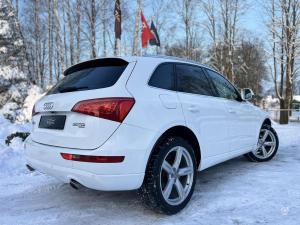 White Audi Q5 2009 in Kazlu Ruda, with an engine capacity of 2.97 L and mileage of 285 thousand km for 8800 €, photo 8 on AUTOMOTO.COM.LV