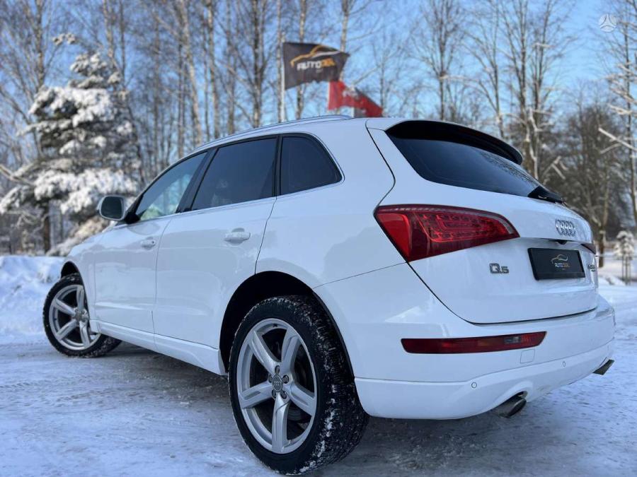 White Audi Q5 2009 in Kazlu Ruda, with an engine capacity of 2.97 L and mileage of 285 thousand km for 8800 €, photo 9 on AUTOMOTO.COM.LV