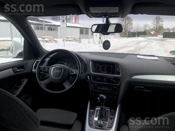 White Audi Q5 2009 in Cesis, with an engine capacity of 3.00 L and mileage of 0 thousand km for 9500 €, photo 5 on AUTOMOTO.COM.LV