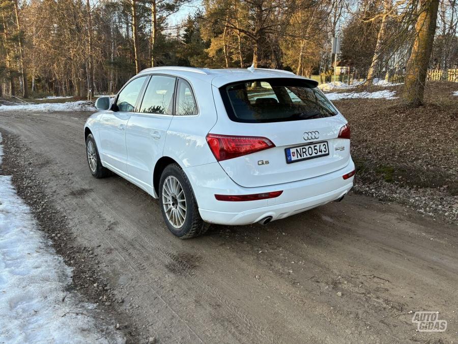 White Audi Q5 2009 in Vilnius, with an engine capacity of 3.00 L and mileage of 314 thousand km for 6400 €, photo 4 on AUTOMOTO.COM.LV