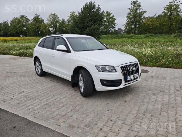Белый Ауди Ку 5 2009 в Рига, объемом двигателя 2.00 л и пробегом 335 тыс. км за 7655 €, фото 3 на AUTOMOTO.COM.LV