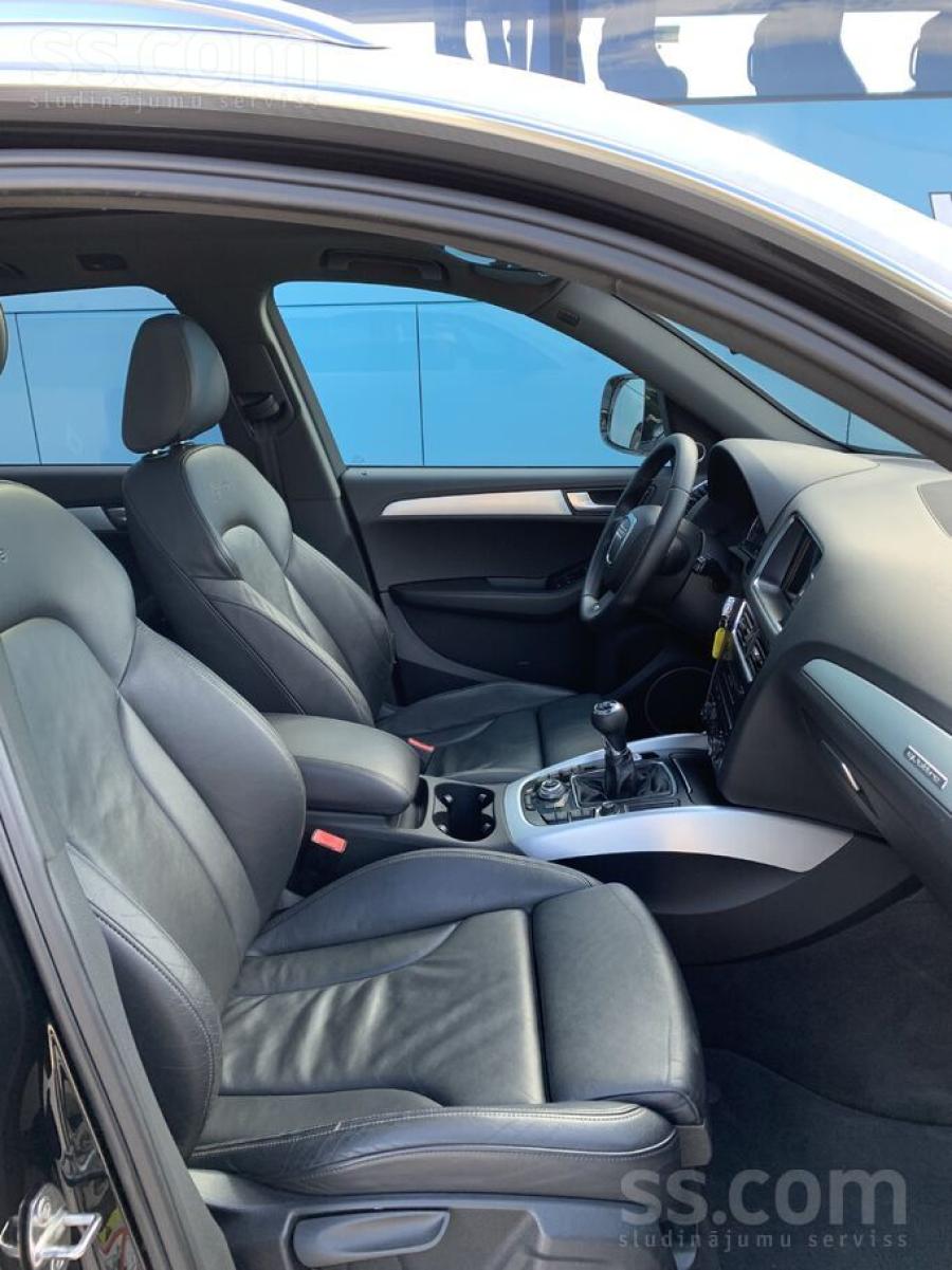 Balts Audi Q5 2009 Rīga, ar dzinēja tilpumu 2.00 L un nobraukumu 379 tūkst. km par 8790 €, foto 12 vietnē AUTOMOTO.COM.LV