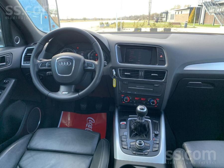 Balts Audi Q5 2009 Rīga, ar dzinēja tilpumu 2.00 L un nobraukumu 379 tūkst. km par 8790 €, foto 13 vietnē AUTOMOTO.COM.LV