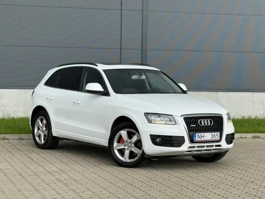 Balts Audi Q5 2009 Rīga, ar dzinēja tilpumu 3.00 L un nobraukumu 293 tūkst. km par 7900 €, foto 3 vietnē AUTOMOTO.COM.LV