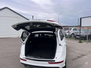 White Audi Q5 2009 in Kaunas, with an engine capacity of 3.00 L and mileage of 314 thousand km for 7499 €, photo 8 on AUTOMOTO.COM.LV