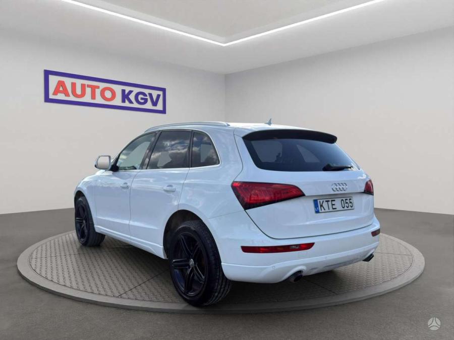 Белый Ауди Ку 5 2009 в Каунас, объемом двигателя 3.00 л и пробегом 419 тыс. км за 7499 €, фото 4 на AUTOMOTO.COM.LV