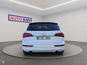 White Audi Q5 2009 in Kaunas, with an engine capacity of 3.00 L and mileage of 419 thousand km for 7499 €, photo 5 on AUTOMOTO.COM.LV