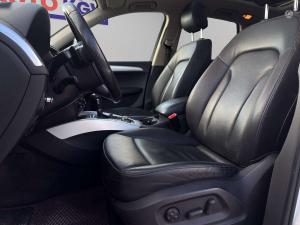 White Audi Q5 2009 in Kaunas, with an engine capacity of 3.00 L and mileage of 419 thousand km for 7499 €, photo 16 on AUTOMOTO.COM.LV