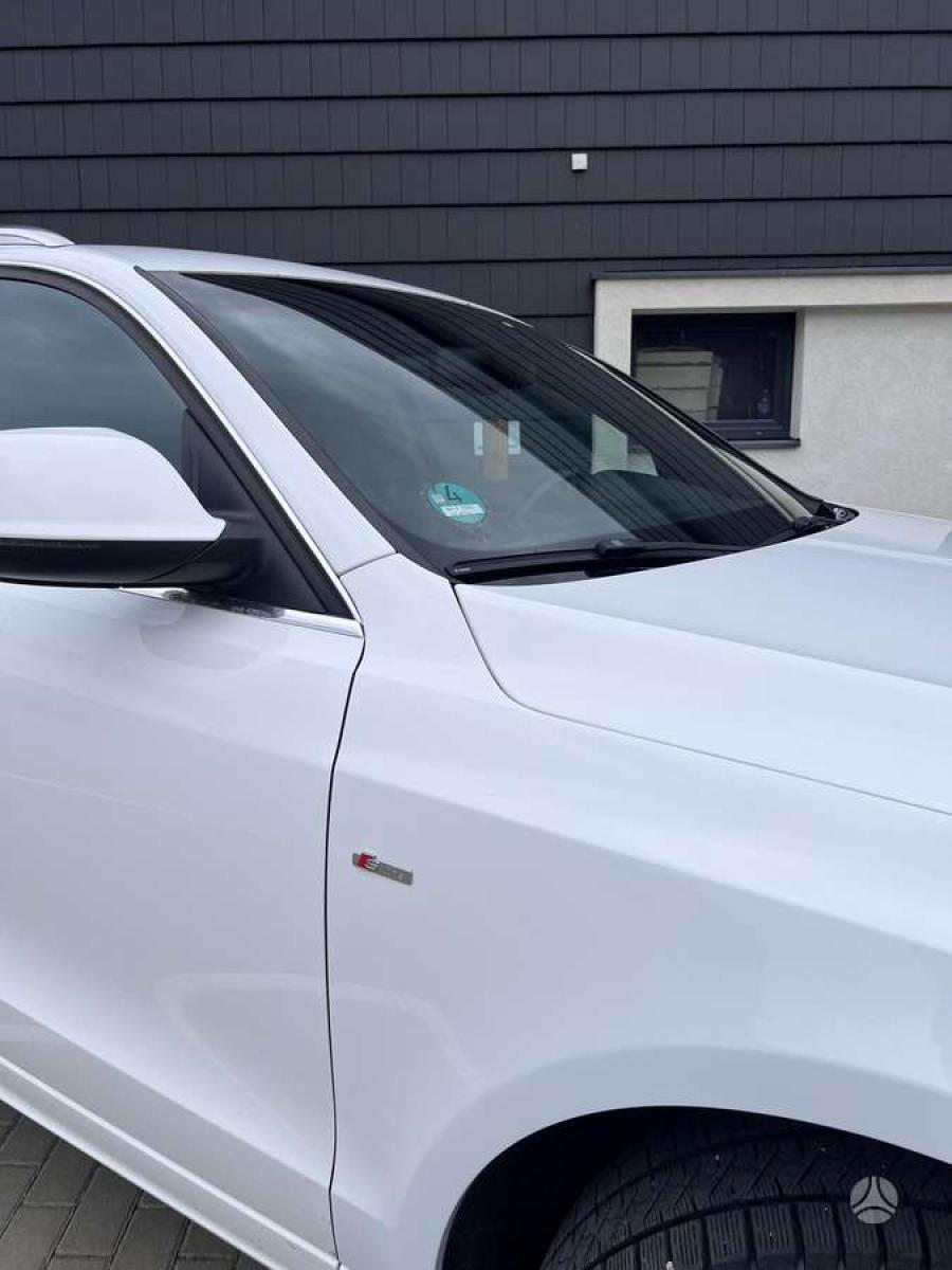 White Audi Q5 2009 in Kaunas, with an engine capacity of 3.00 L and mileage of 313 thousand km for 10200 €, photo 12 on AUTOMOTO.COM.LV