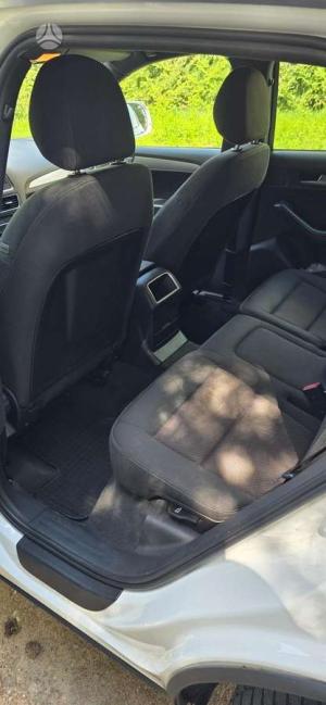 White Audi Q5 2009 in Vilnius, with an engine capacity of 1.97 L and mileage of 298 thousand km for 5950 €, photo 16 on AUTOMOTO.COM.LV