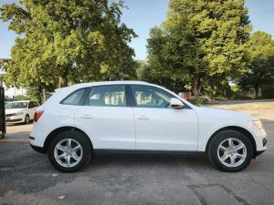 White Audi Q5 2009 in Cesis, with an engine capacity of 2.00 L and mileage of 266 thousand km for 7750 €, photo 6 on AUTOMOTO.COM.LV