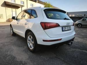 White Audi Q5 2009 in Cesis, with an engine capacity of 2.00 L and mileage of 266 thousand km for 7750 €, photo 9 on AUTOMOTO.COM.LV