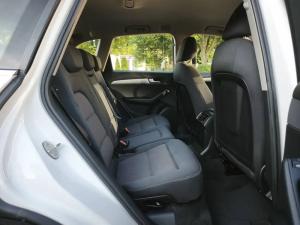 White Audi Q5 2009 in Cesis, with an engine capacity of 2.00 L and mileage of 266 thousand km for 7750 €, photo 14 on AUTOMOTO.COM.LV