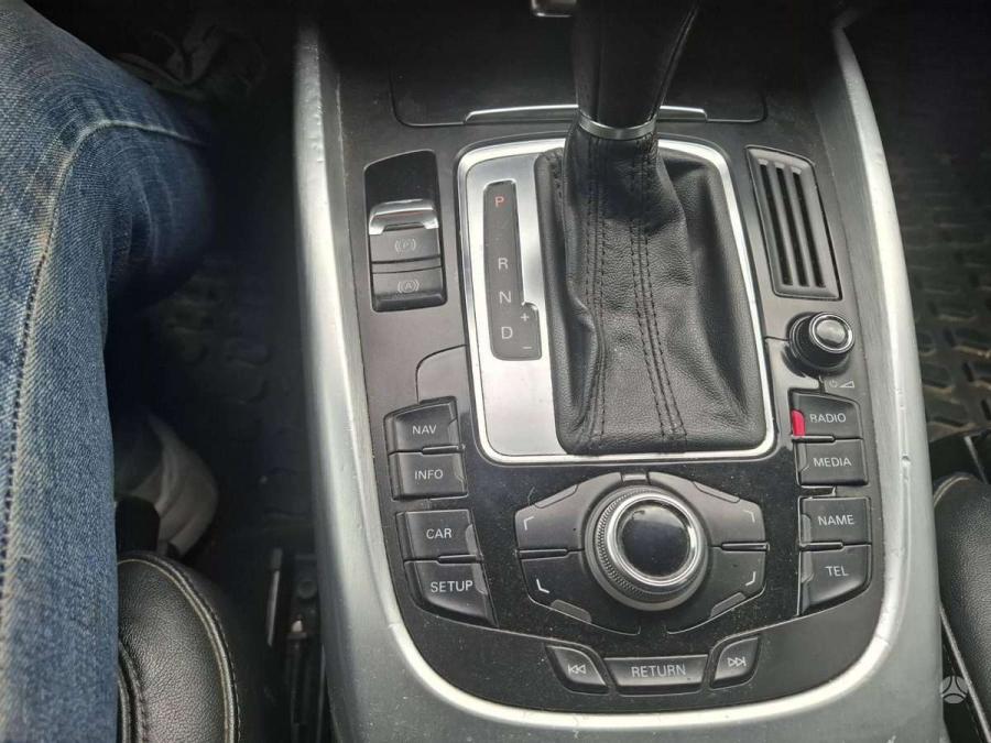 Balts Audi Q5 2009 Molėtai, ar dzinēja tilpumu 2.97 L un nobraukumu 280 tūkst. km par 8200 €, foto 10 vietnē AUTOMOTO.COM.LV