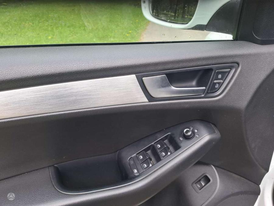 Balts Audi Q5 2009 Molėtai, ar dzinēja tilpumu 2.97 L un nobraukumu 280 tūkst. km par 8200 €, foto 12 vietnē AUTOMOTO.COM.LV