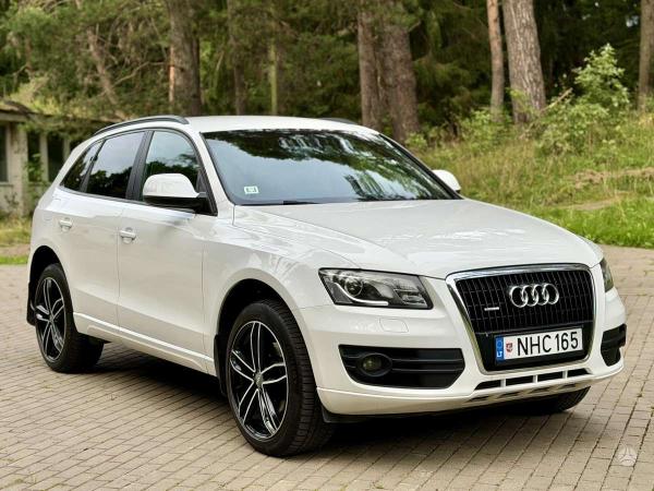 White Audi Q5 2009 in Vilnius, with an engine capacity of 2.97 L and mileage of 320 thousand km for 6850 €, photo 3 on AUTOMOTO.COM.LV
