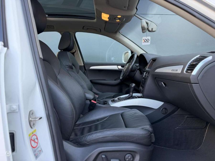 Balts Audi Q5 2009 Kauņa, ar dzinēja tilpumu 2.97 L un nobraukumu 296 tūkst. km par 9190 €, foto 17 vietnē AUTOMOTO.COM.LV