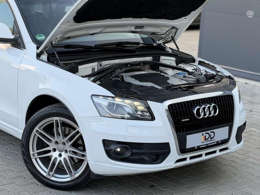 Balts Audi Q5 2009 Kauņa, ar dzinēja tilpumu 2.97 L un nobraukumu 296 tūkst. km par 9190 €, foto 41 vietnē AUTOMOTO.COM.LV