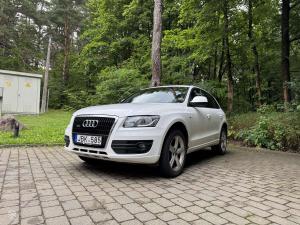 Balts Audi Q5 2009 Viļņa, ar dzinēja tilpumu 2.97 L un nobraukumu 272 tūkst. km par 6999 €, foto  vietnē AUTOMOTO.COM.LV