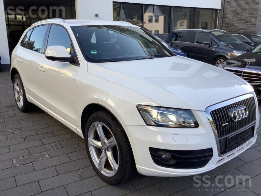 White Audi Q5 2009 in Riga, with an engine capacity of 2.00 L and mileage of 200 thousand km for 8500 €, photo 3 on AUTOMOTO.COM.LV
