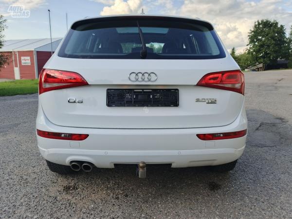 White Audi Q5 2009 in Utena, with an engine capacity of 2.00 L and mileage of 267 thousand km for 8200 €, photo 4 on AUTOMOTO.COM.LV