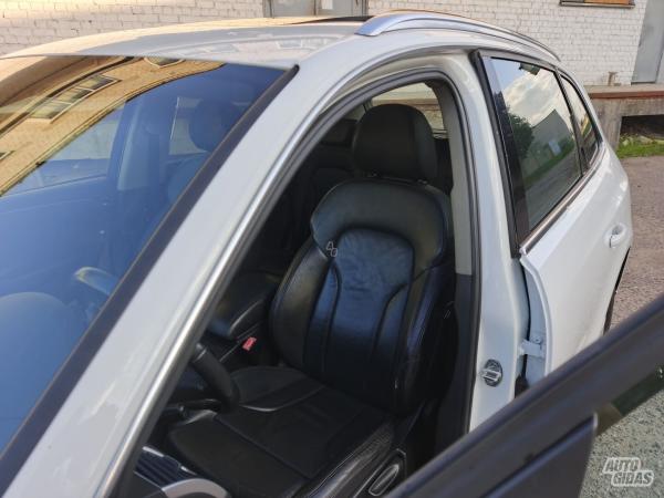White Audi Q5 2009 in Utena, with an engine capacity of 2.00 L and mileage of 267 thousand km for 8200 €, photo 8 on AUTOMOTO.COM.LV