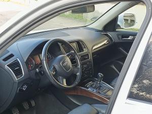 Balts Audi Q5 2009 Utena, ar dzinēja tilpumu 2.00 L un nobraukumu 267 tūkst. km par 8200 €, foto 10 vietnē AUTOMOTO.COM.LV