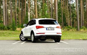 Balts Audi Q5 2010 Rīga, ar dzinēja tilpumu 2.00 L un nobraukumu 269 tūkst. km par 8690 €, foto 8 vietnē AUTOMOTO.COM.LV