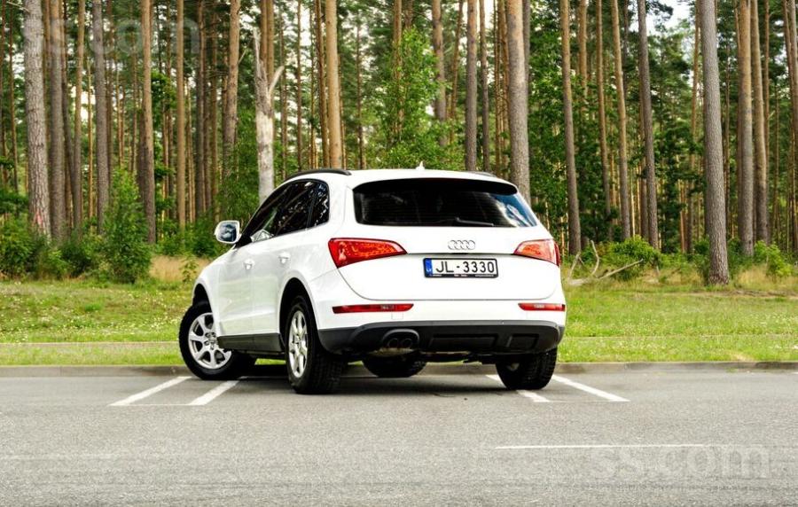 Balts Audi Q5 2010 Rīga, ar dzinēja tilpumu 2.00 L un nobraukumu 269 tūkst. km par 8690 €, foto 8 vietnē AUTOMOTO.COM.LV