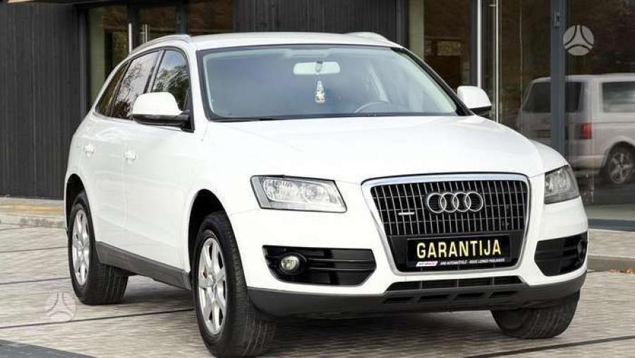 White Audi Q5 2010 in Siauliai, with an engine capacity of 1.97 L and mileage of 264 thousand km for 10950 €, photo 17 on AUTOMOTO.COM.LV