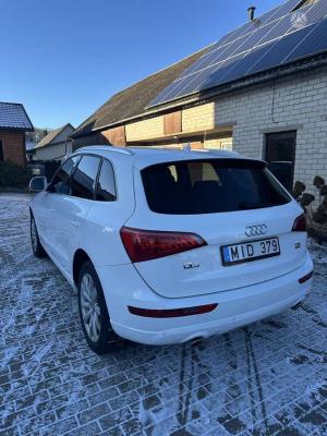 Balts Audi Q5 2010 Jurbarkas, ar dzinēja tilpumu 2.97 L un nobraukumu 233 tūkst. km par 8800 €, foto 3 vietnē AUTOMOTO.COM.LV