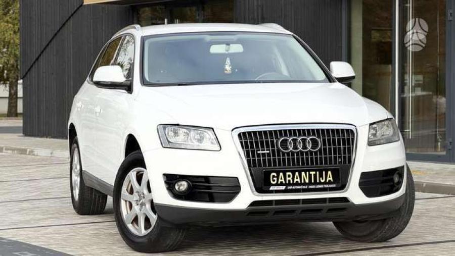 White Audi Q5 2010 in Siauliai, with an engine capacity of 1.97 L and mileage of 264 thousand km for 10950 €, photo 10 on AUTOMOTO.COM.LV